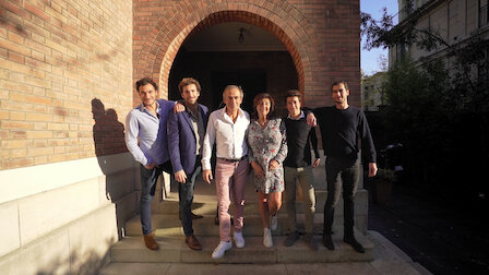 L'Agence : L'immobilier de luxe en famille | Site officiel de Netflix