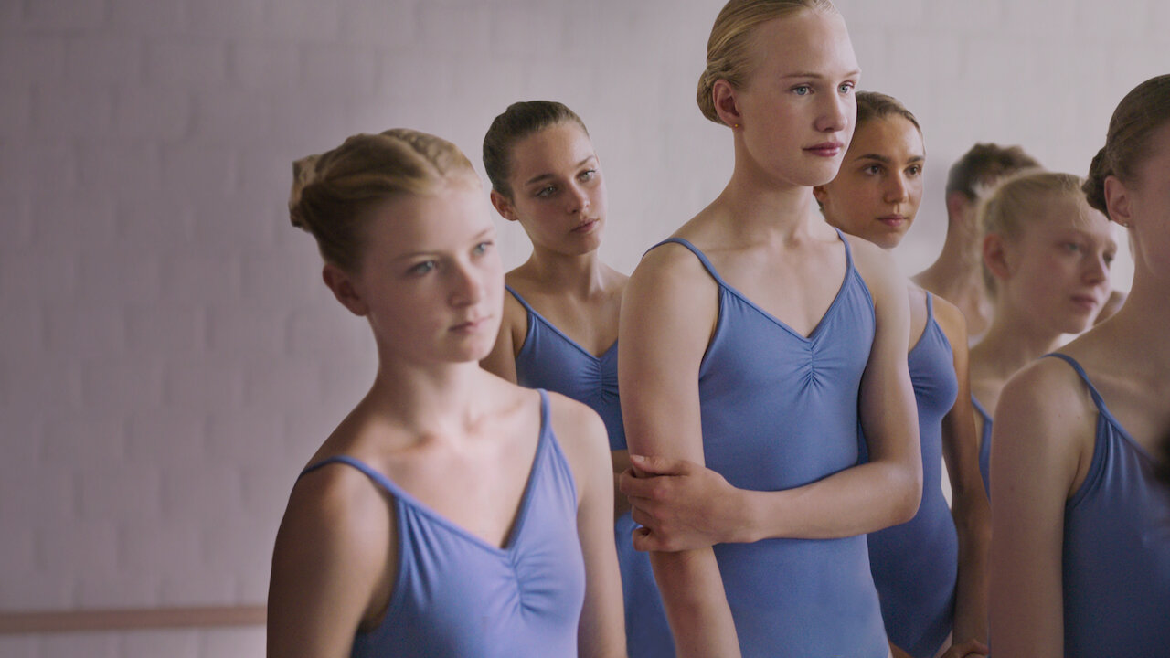 Watch Girl | Netflix Official Site